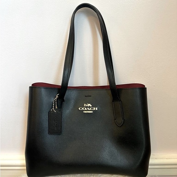 Coach | Bags | Coach Large Avenue Carry All In Black With Red Interior ...